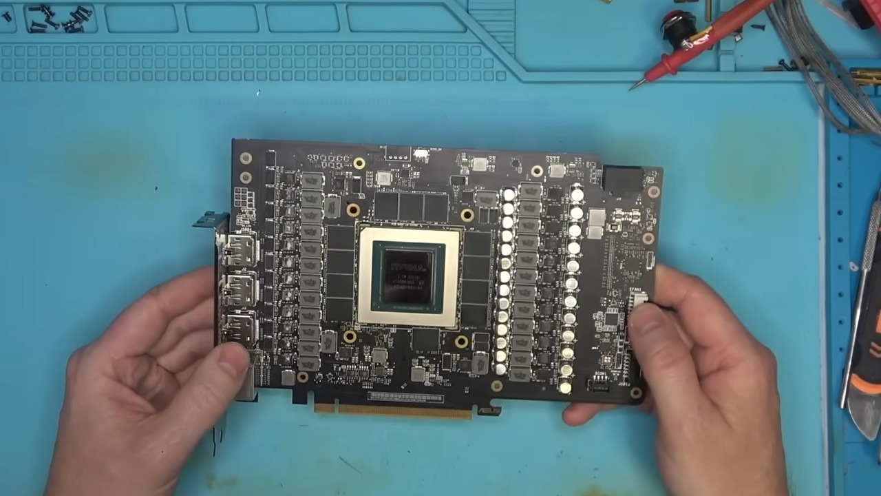 A Player's Broken RTX 4090 Turns Out to be a Fake, but it is so Good ...