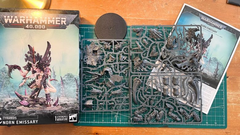 Ich habe zwei Monate geschuftet, um meinen Tyraniden aus Warhammer 40. ...